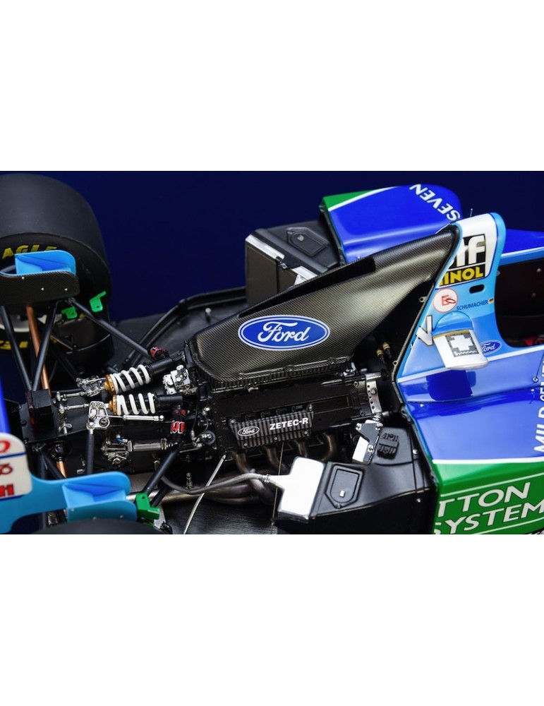 BENETTON FORD B194 (K860) par MODEL FACTORY HIRO